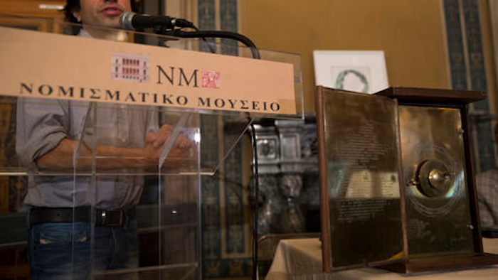 Deciphering the World's Oldest Mechanical Computer | Industrial ...