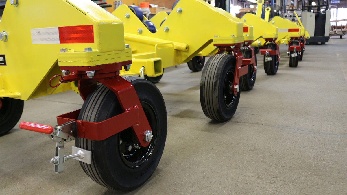 Ergonomics of Pushing and Pulling: Wheels Matter | Industrial Equipment ...