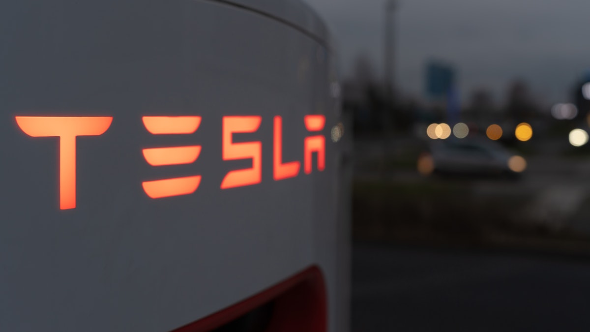 U.S. Probes Fatal Crash Involving Tesla Likely Running on Autopilot ... U.S. Probes Fatal Crash Involving Tesla Likely Running on Autopilot ...