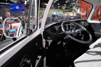 Volkswagen Debuts Restored Vintage Blue Bus That Survived California ...